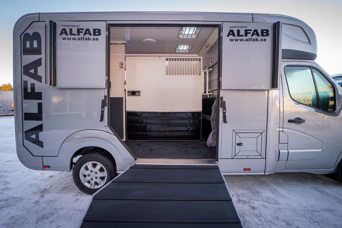 Alfab ALFAB EVO 5-sits stuterimodell hästlastbil